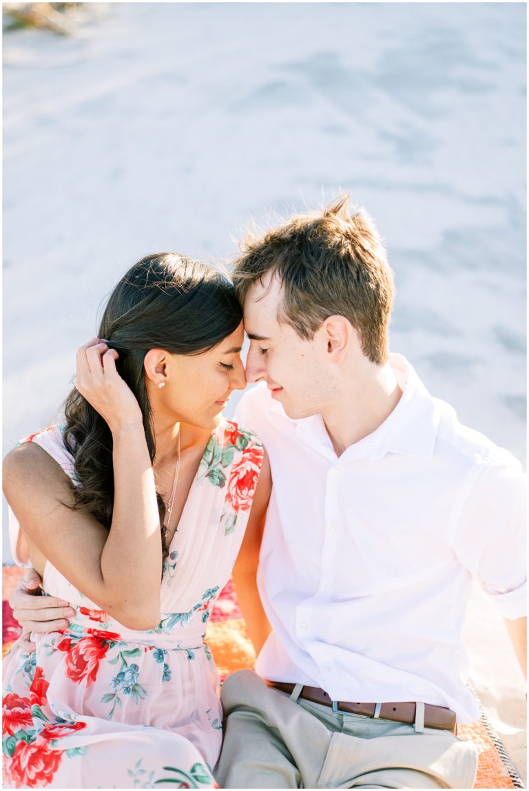 Jules & Spencer Emerald Isle Engagement Session - Arika Jordan ...