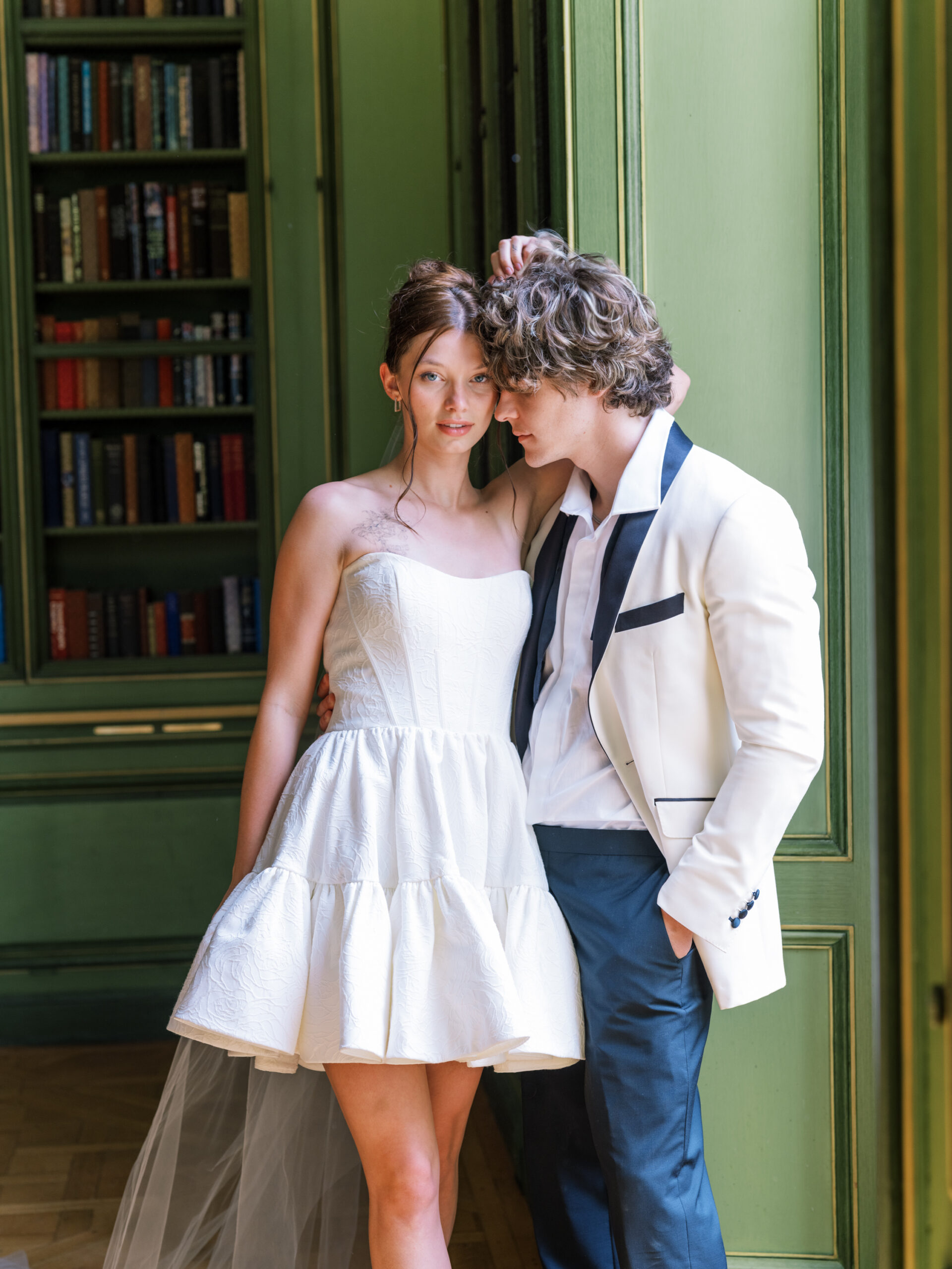 A Meridian House Wedding Styled by Grit & Grace - Arika Jordan ...